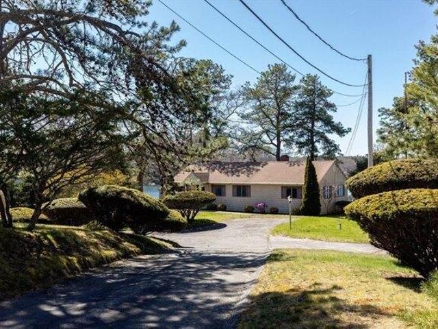 house with 3 bedroom, Plymouth MA DLS102369998