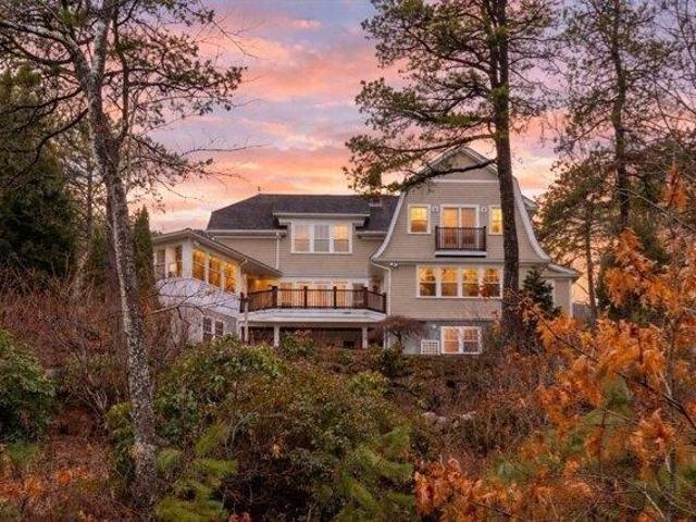house with 3 bedroom, Plymouth MA DLS103036979