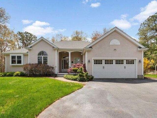 house with 3 bedroom, Plymouth MA DS102584770