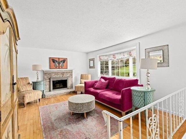 house with 3 bedroom, Plymouth MA DS102632707