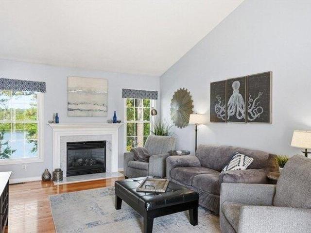 house with 3 bedroom, Plymouth MA DS103888105