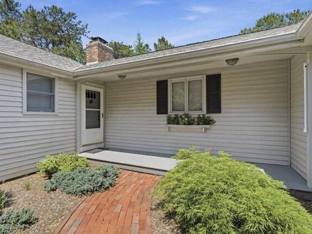 house with 3 bedroom, Plymouth MA DS104149331
