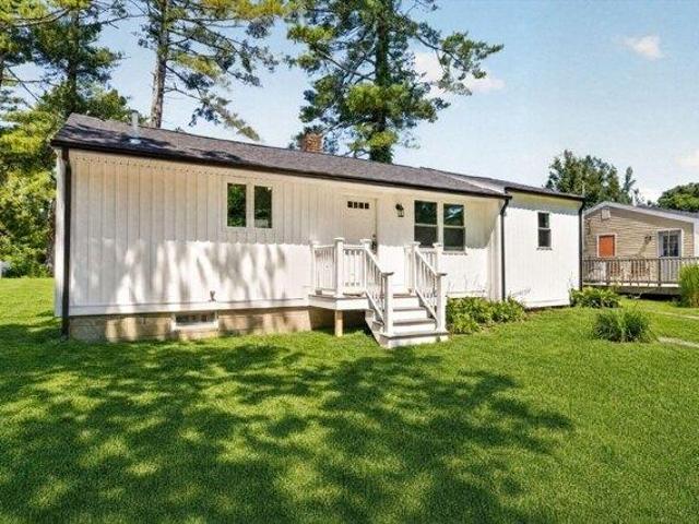 house with 3 bedroom, Plymouth MA DS104440500