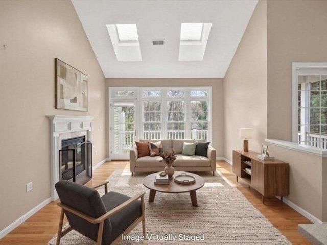 house with 3 bedroom, Plymouth MA ES103885702
