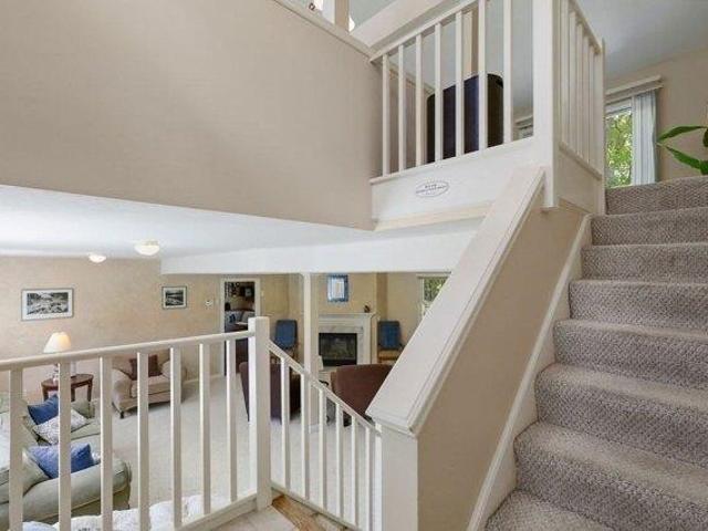 house with 3 bedroom, Plymouth MA ES104043100