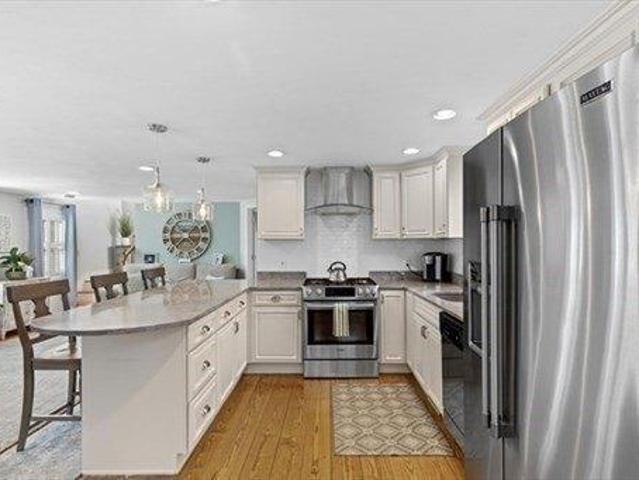 house with 3 bedroom, Plymouth MA ES104045588