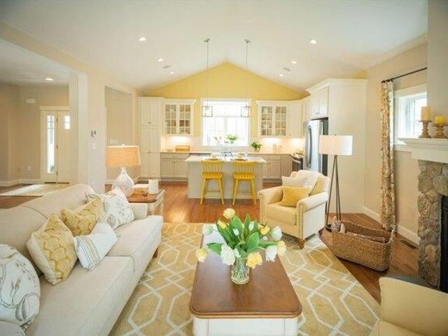 house with 3 bedroom, Plymouth MA ES104075551