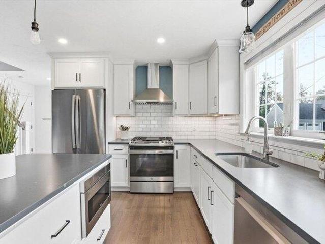 house with 3 bedroom, Plymouth MA ES104007695