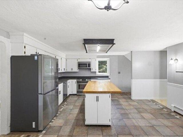 house with 3 bedroom, Plymouth MA ES104332140