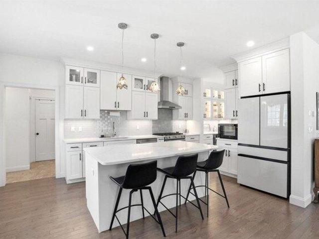 house with 3 bedroom, Plymouth MA ES104542110