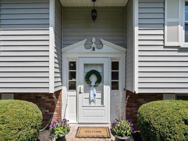 house with 3 bedroom, Plymouth MA ES104757678