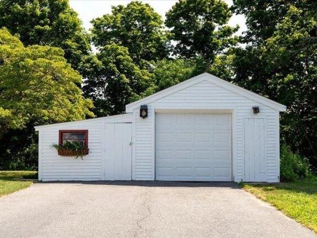 house with 3 bedroom, Plymouth MA ES104789003