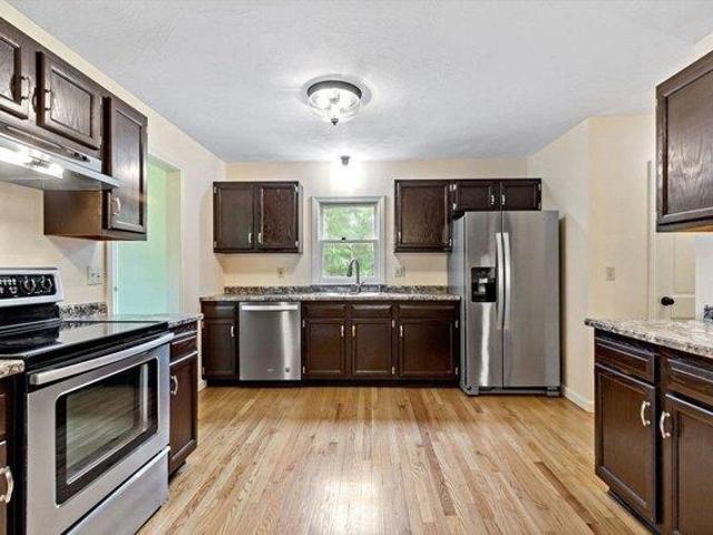 house with 3 bedroom, Plymouth MA ES104809021