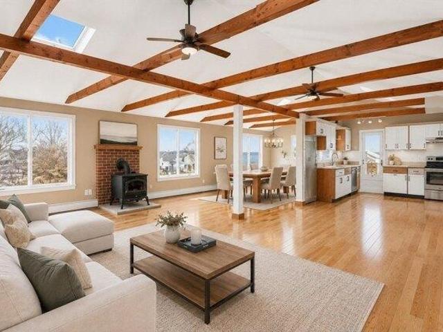 house with 3 bedroom, Plymouth MA ES105081202