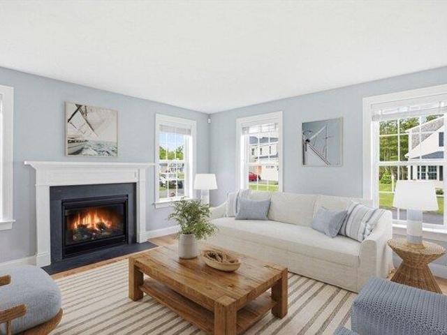 house with 3 bedroom, Plymouth MA ES105081412