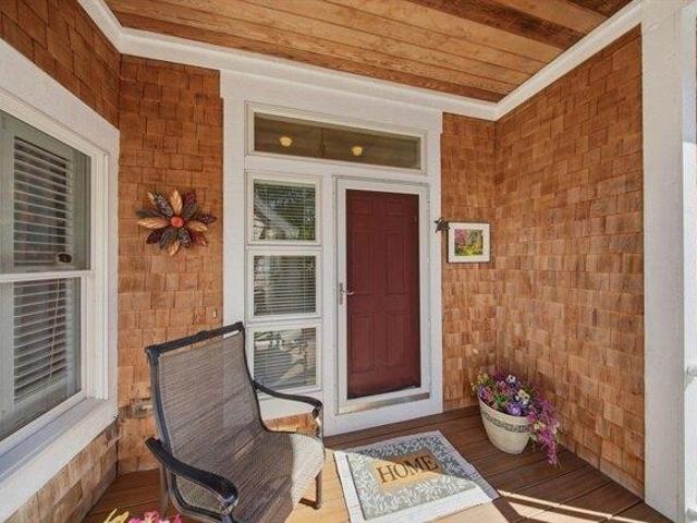 house with 3 bedroom, Plymouth MA ES105114234