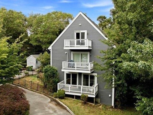 house with 3 bedroom, Plymouth MA ES105208099