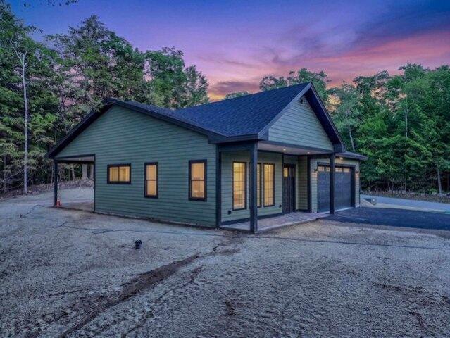 house with 3 bedroom, Plymouth NH DS104237586