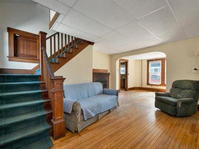 house with 3 bedroom, Plymouth NH ES105159292
