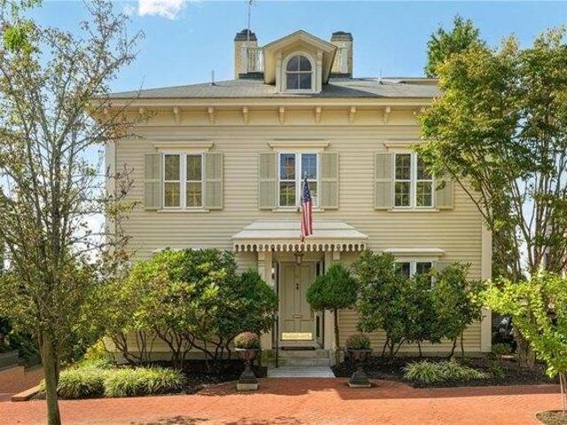 house with 3 bedroom, Providence RI DLS102062270