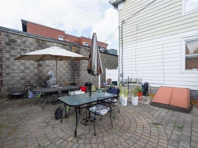 house with 3 bedroom, Providence RI DLS102370226