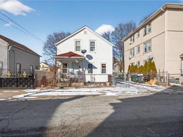 house with 3 bedroom, Providence RI DLS102801132