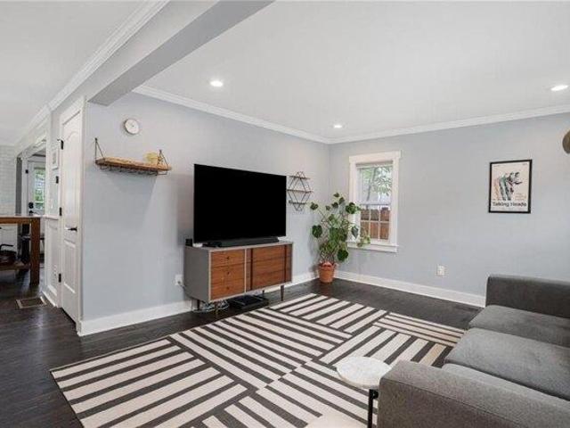 house with 3 bedroom, Providence RI DS104041992