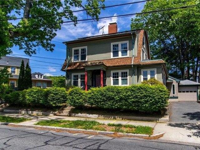 house with 3 bedroom, Providence RI DS104152715