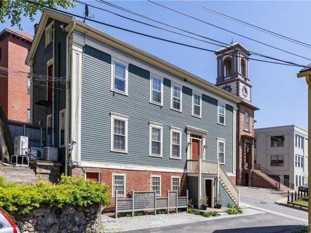 house with 3 bedroom, Providence RI DS102409756