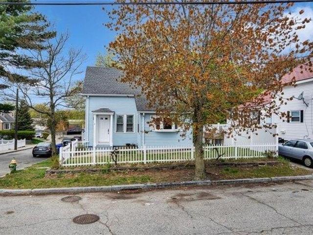 house with 3 bedroom, Providence RI DS102560453