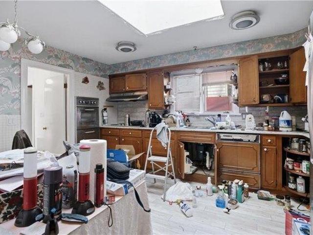 house with 3 bedroom, Providence RI DS102584401