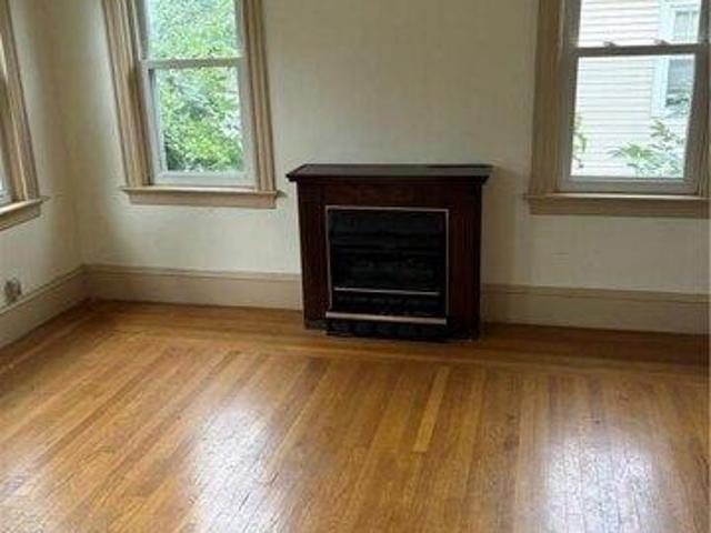 house with 3 bedroom, Providence RI DS102708668