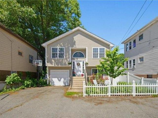 house with 3 bedroom, Providence RI DS103074338