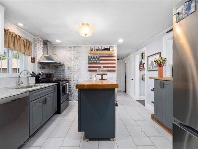 house with 3 bedroom, Providence RI DS103223195
