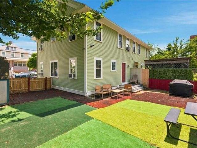 house with 3 bedroom, Providence RI DS103496224