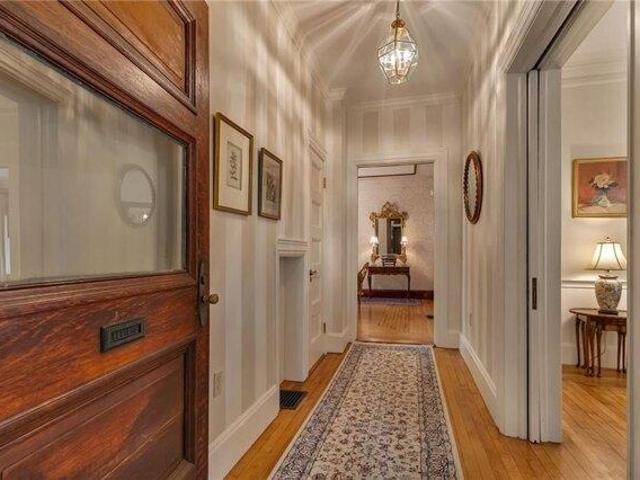 house with 3 bedroom, Providence RI ES104041945