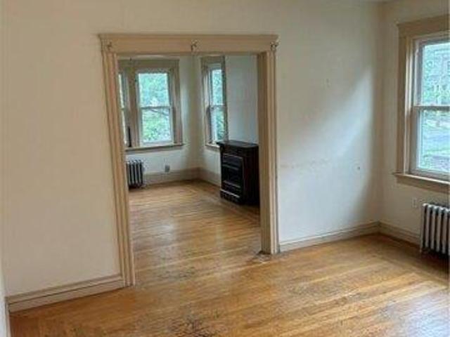 house with 3 bedroom, Providence RI ES104514507