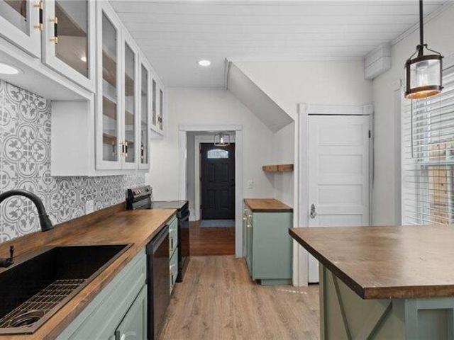house with 3 bedroom, Providence RI ES104760863