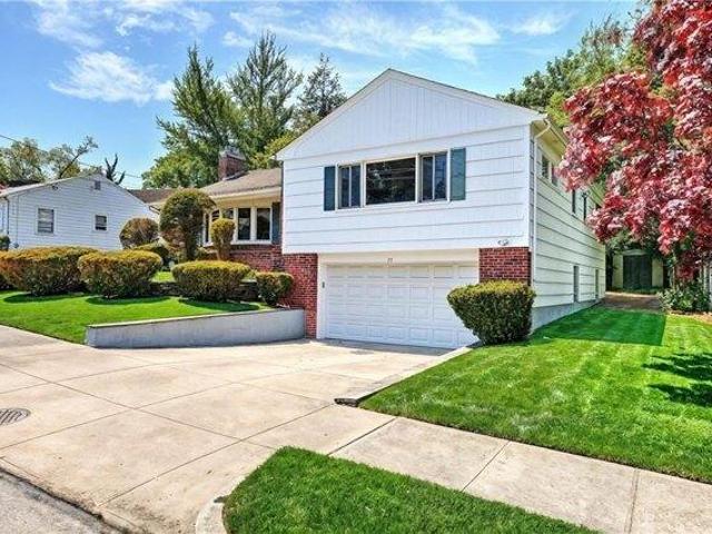 house with 3 bedroom, Providence RI ES104810804