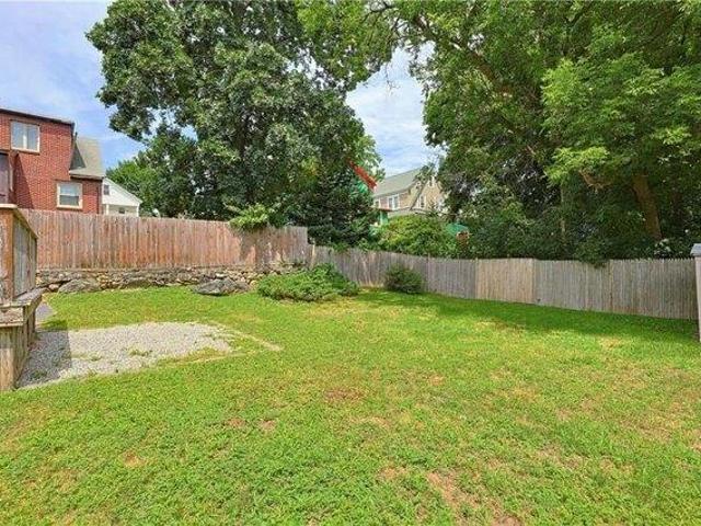 house with 3 bedroom, Providence RI ES105080186