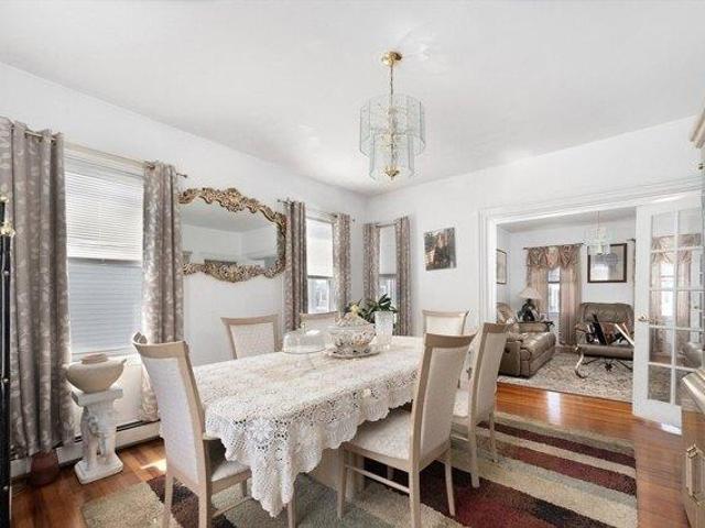 house with 3 bedroom, Providence RI ES105176416
