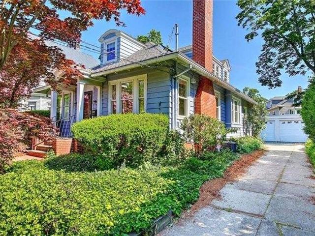 house with 3 bedroom, Providence RI ES103020594