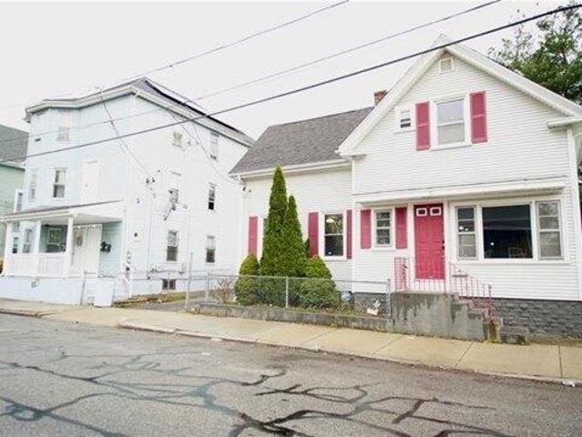 house with 3 bedroom, Providence RI ES103188320