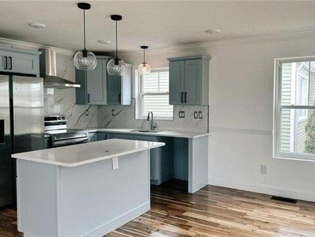 house with 3 bedroom, Providence RI ES103247457