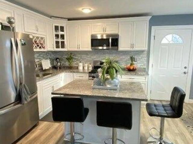 house with 3 bedroom, Providence RI ES103495089