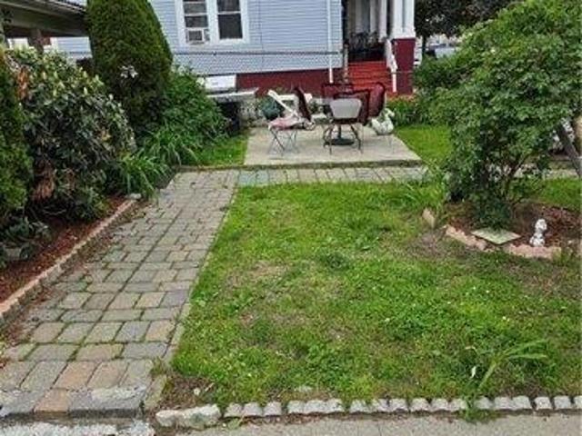 house with 3 bedroom, Providence RI ES103807705