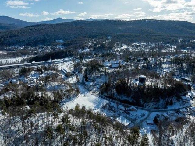house with 3 bedroom, Proctor VT DS103184894
