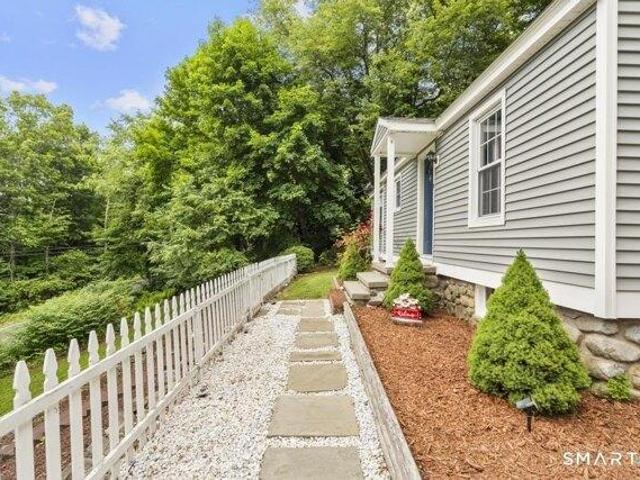 house with 3 bedroom, Prospect CT ES104607694