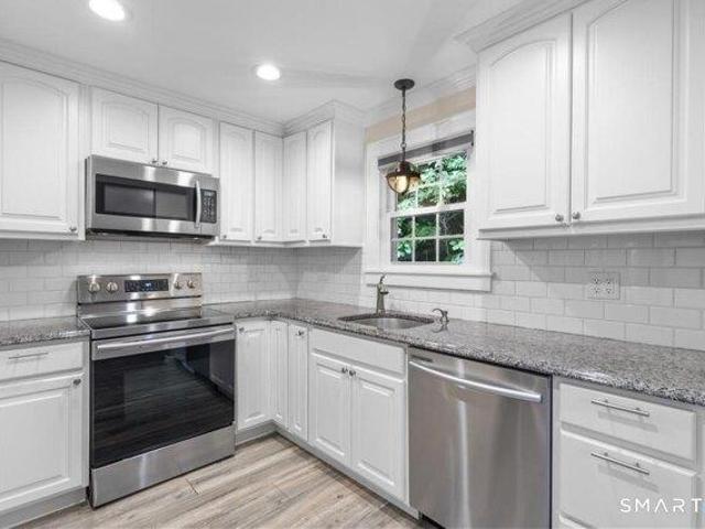 house with 3 bedroom, Prospect CT ES105127736