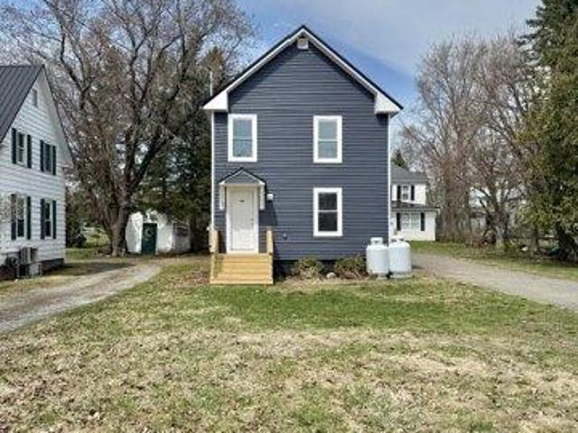 house with 3 bedroom, Presque Isle ME DLS103069942